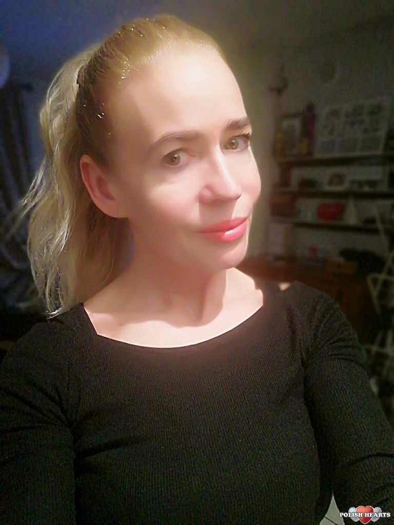 Pretty Polish Woman User Zara122 59 Years Old